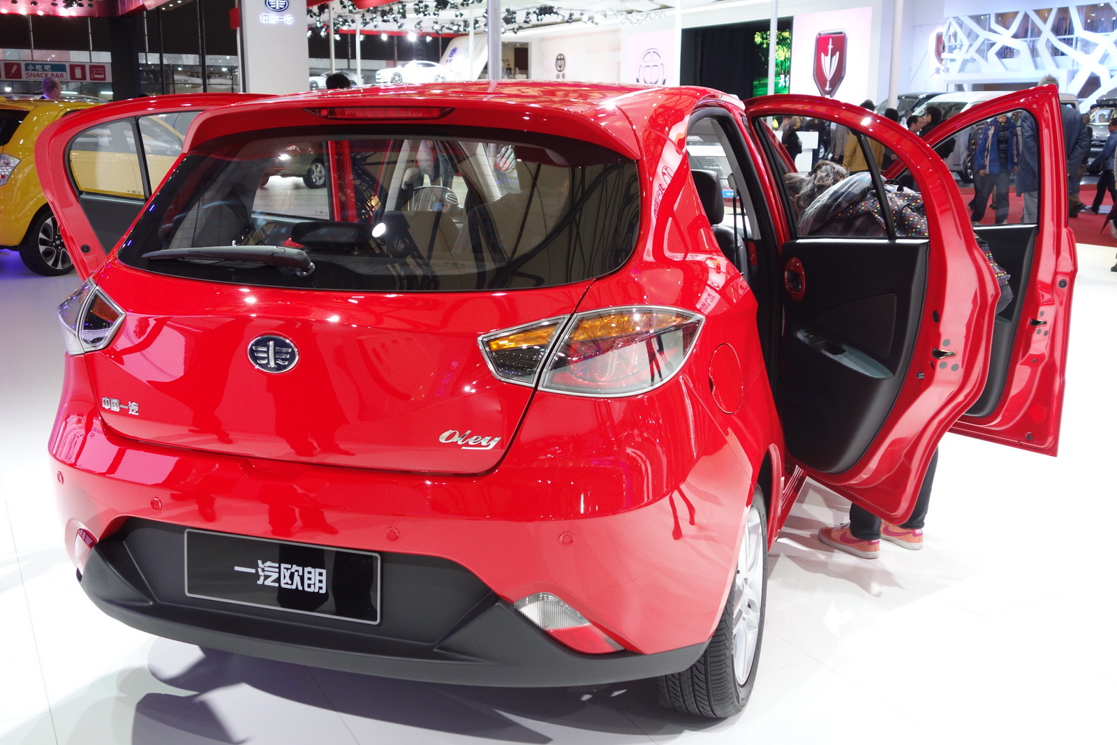 FAW se mueve: Lanzarán nuevo hatchback Oley en Septiembre – Racing5