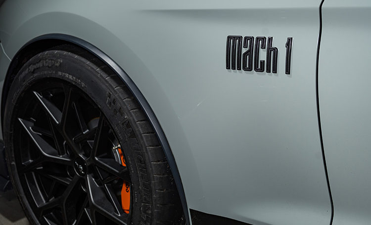 ¿Cómo modernizar un clásico? El equipo de Ford Graphics lo logró con ...